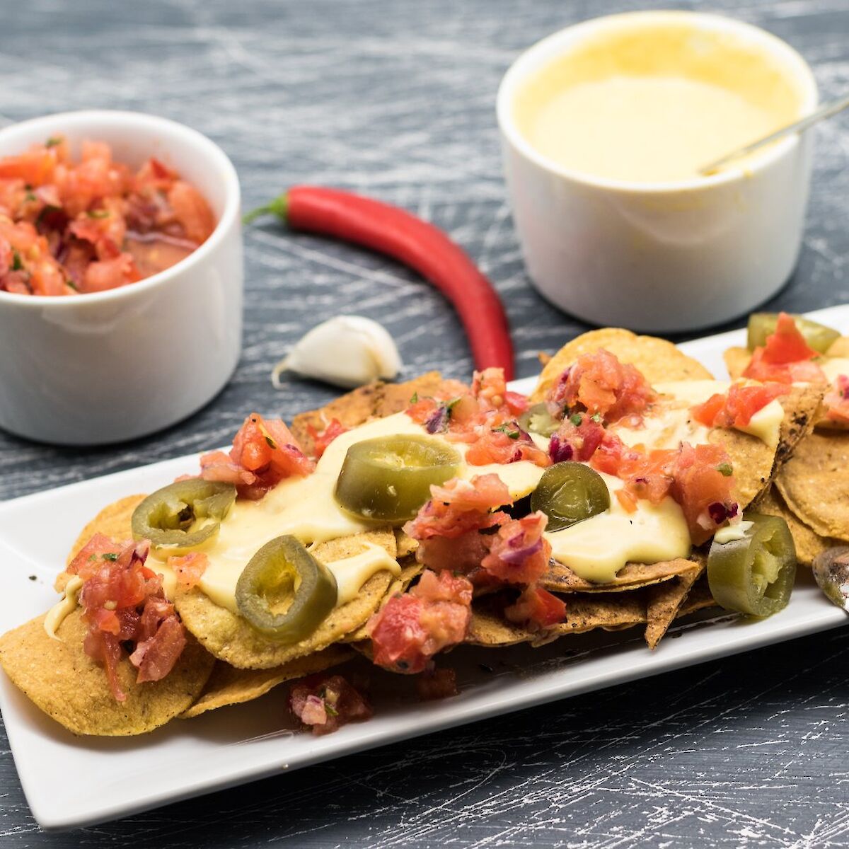 Nachos mit Käsesauce / Bier-Käse-Sauce ♥ Rezepte mit Herz
